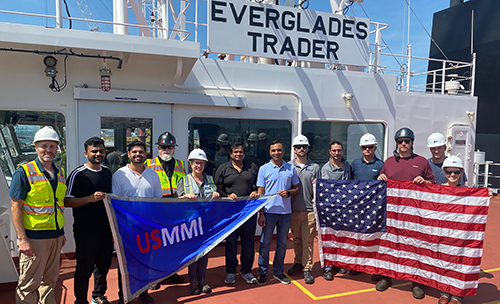 Photos: Tanker Everglades Trader Reflagged Into U.S. Registry by USMMI ...